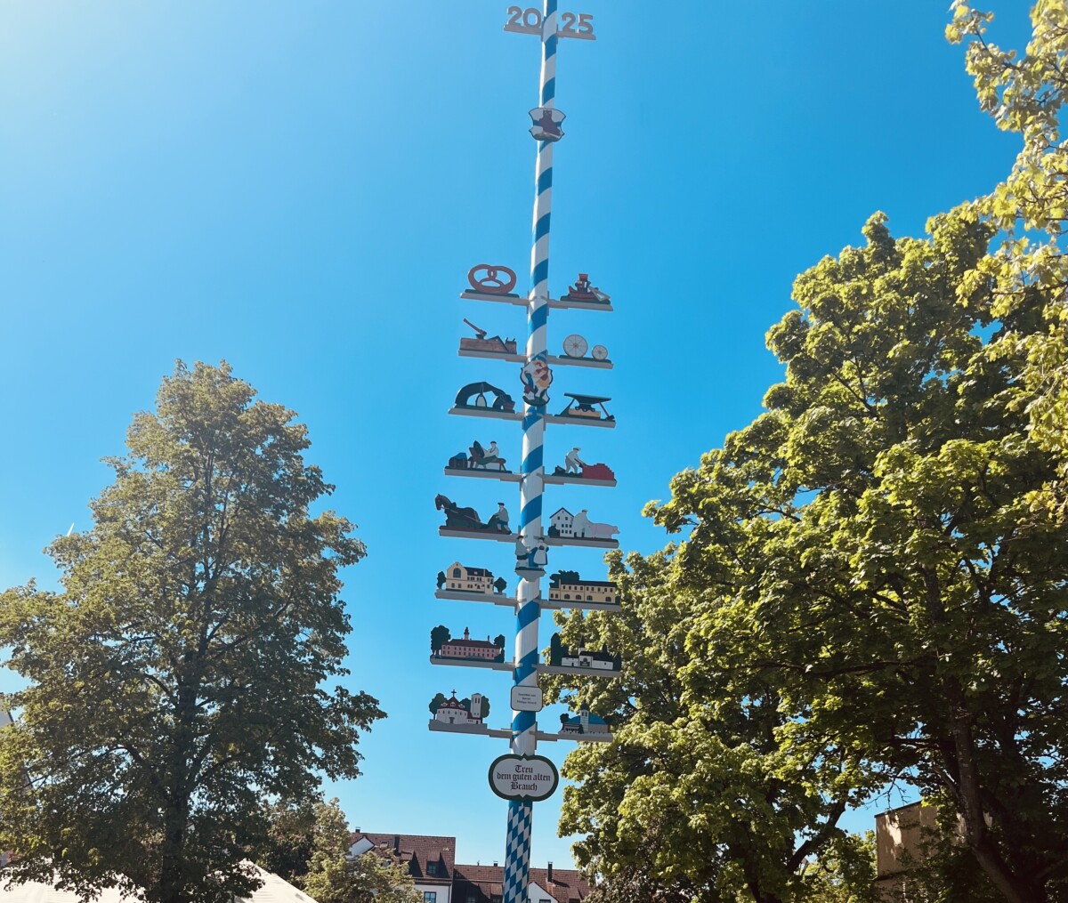 Maifest auf dem Planegger Marktplatz | OV Planegg/Martinsried